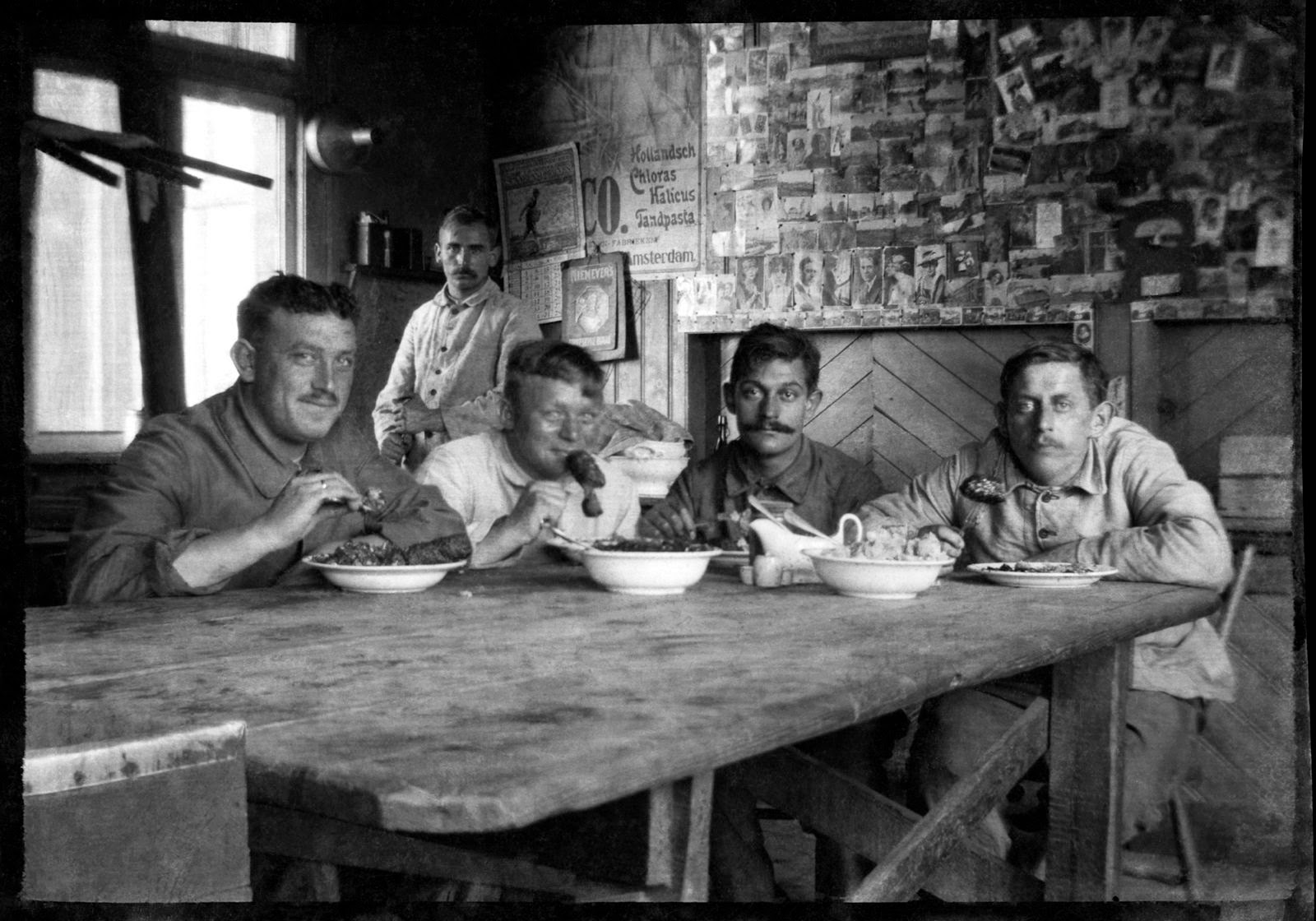 Fotoarchief J. Kooij: Kamp van Zeist.