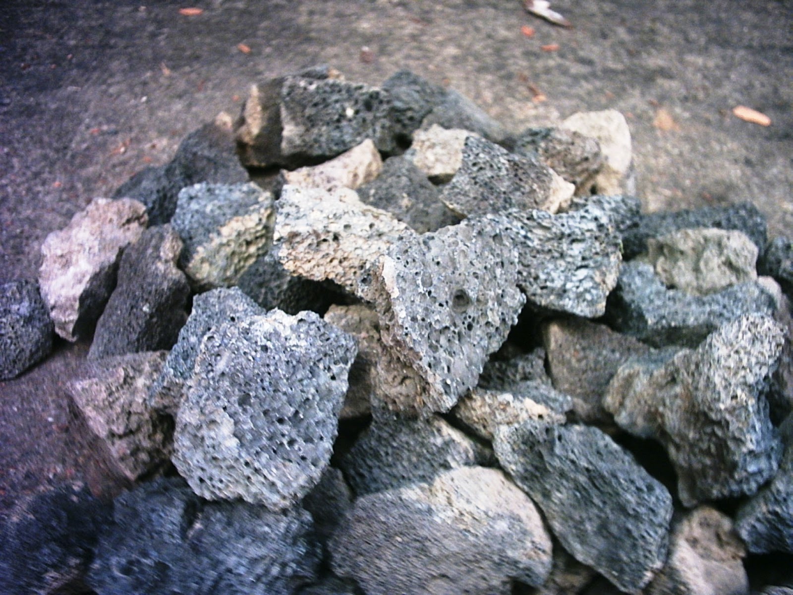 El Blog De Tuico: TUICO PIEDRAS VOLCANICAS
