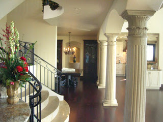 Eye For Design: Decorating With Columns