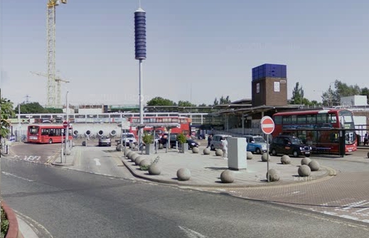 Public Transport Experience: Hail! Tottenham Hale [2]