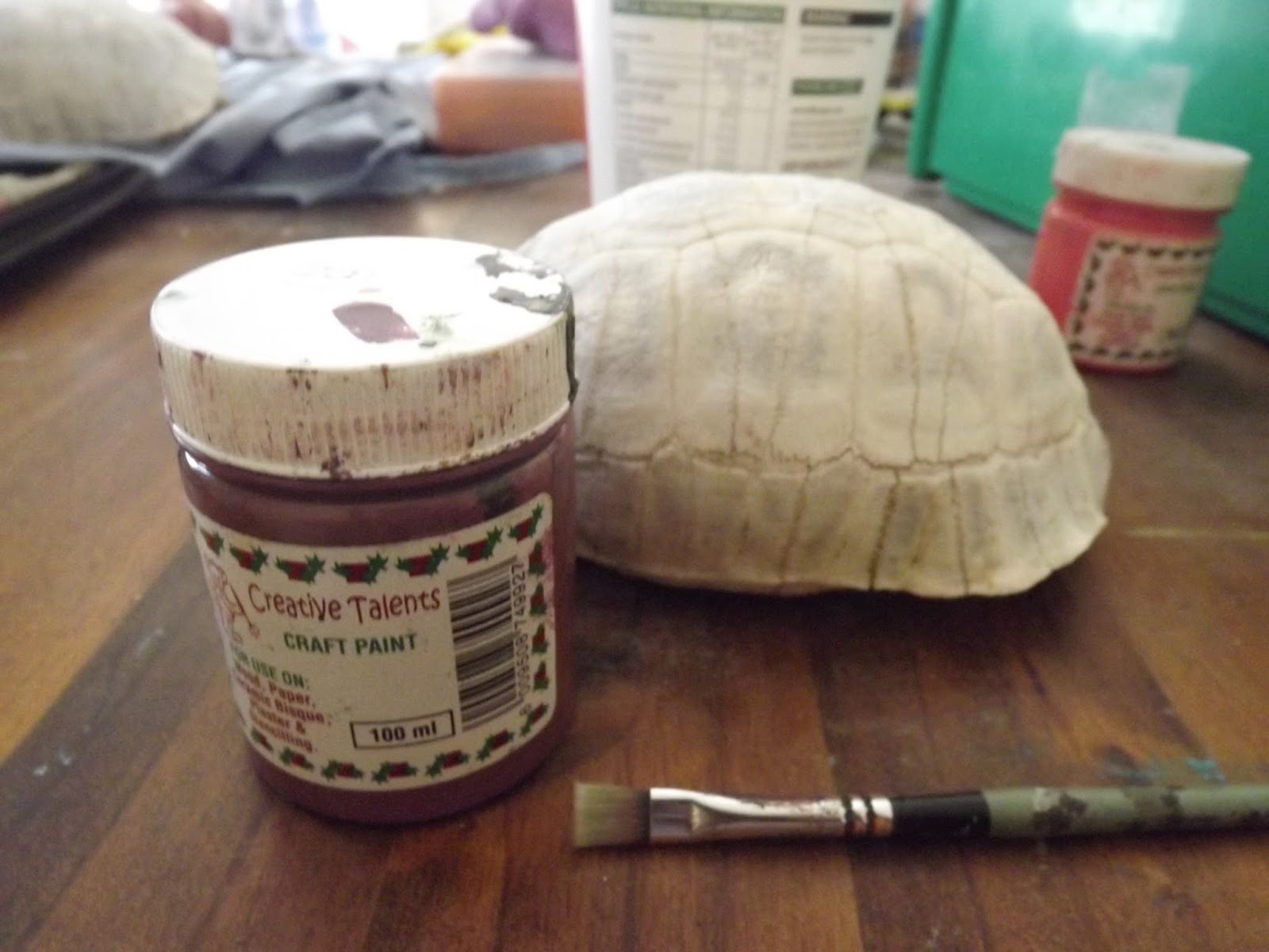 A Pretty Talent Blog: Painting Two Turtle Shells