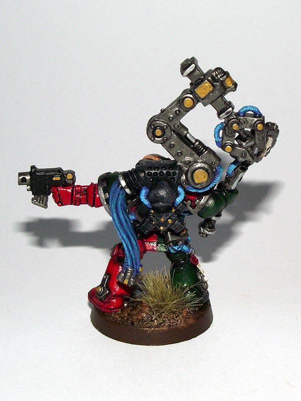 Canister & Grape - A Website for Wargamers: 40K Techmarine and Servitors