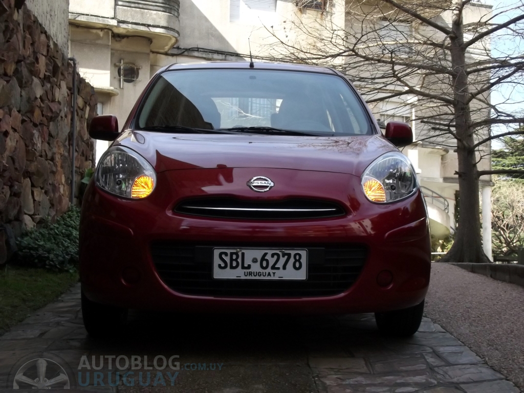 Prueba: Nissan March 1.6 16v Extra Full (Parte 1) : Autoblog Uruguay ...