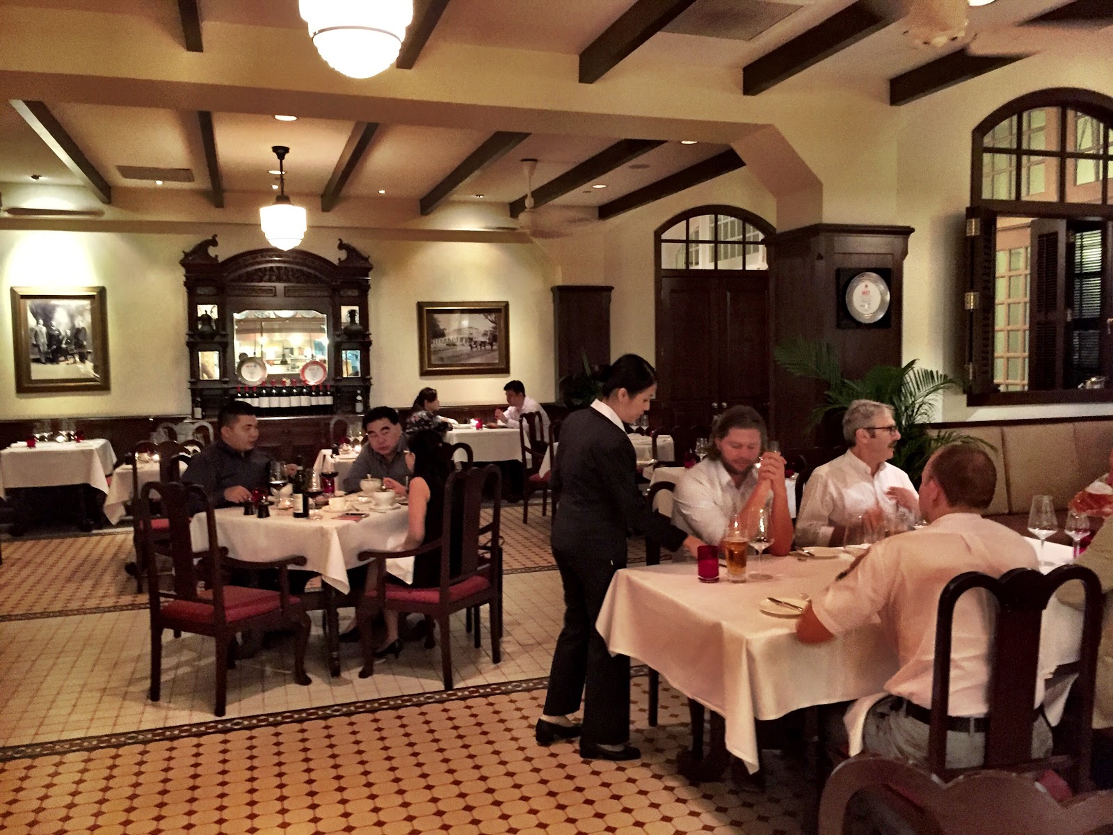 The Silver Chef: Raffles Singapore Long Bar Steakhouse - The ...