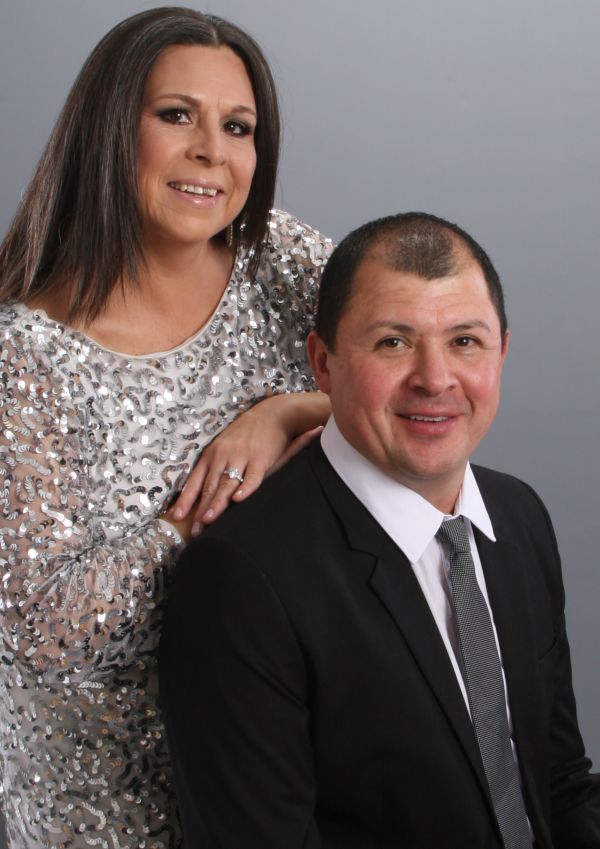 Nico Sisneros: Sisneros 2011 Family Christmas Photos