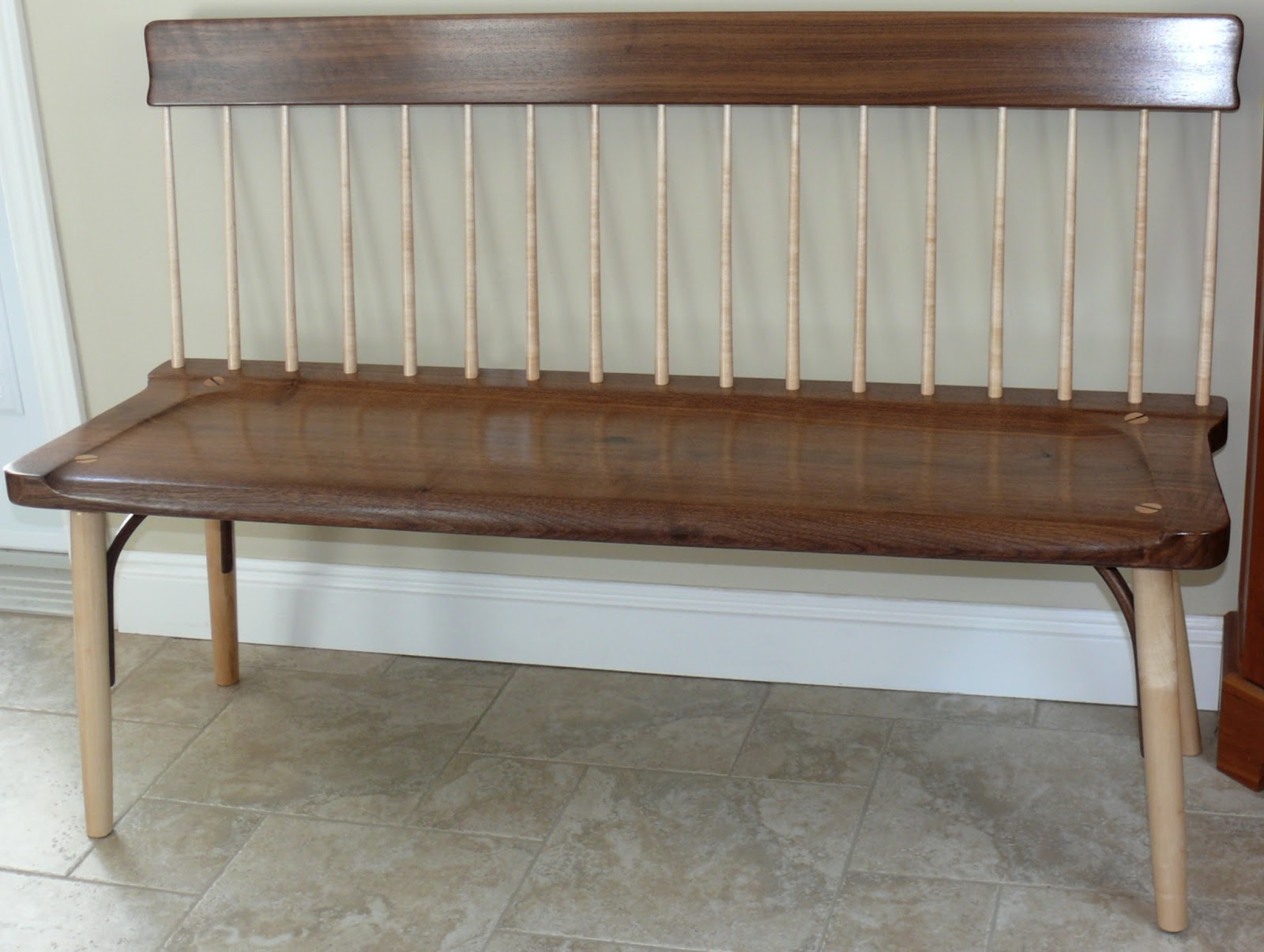 Rich's Woodcraft: Shaker bench gets my own twist