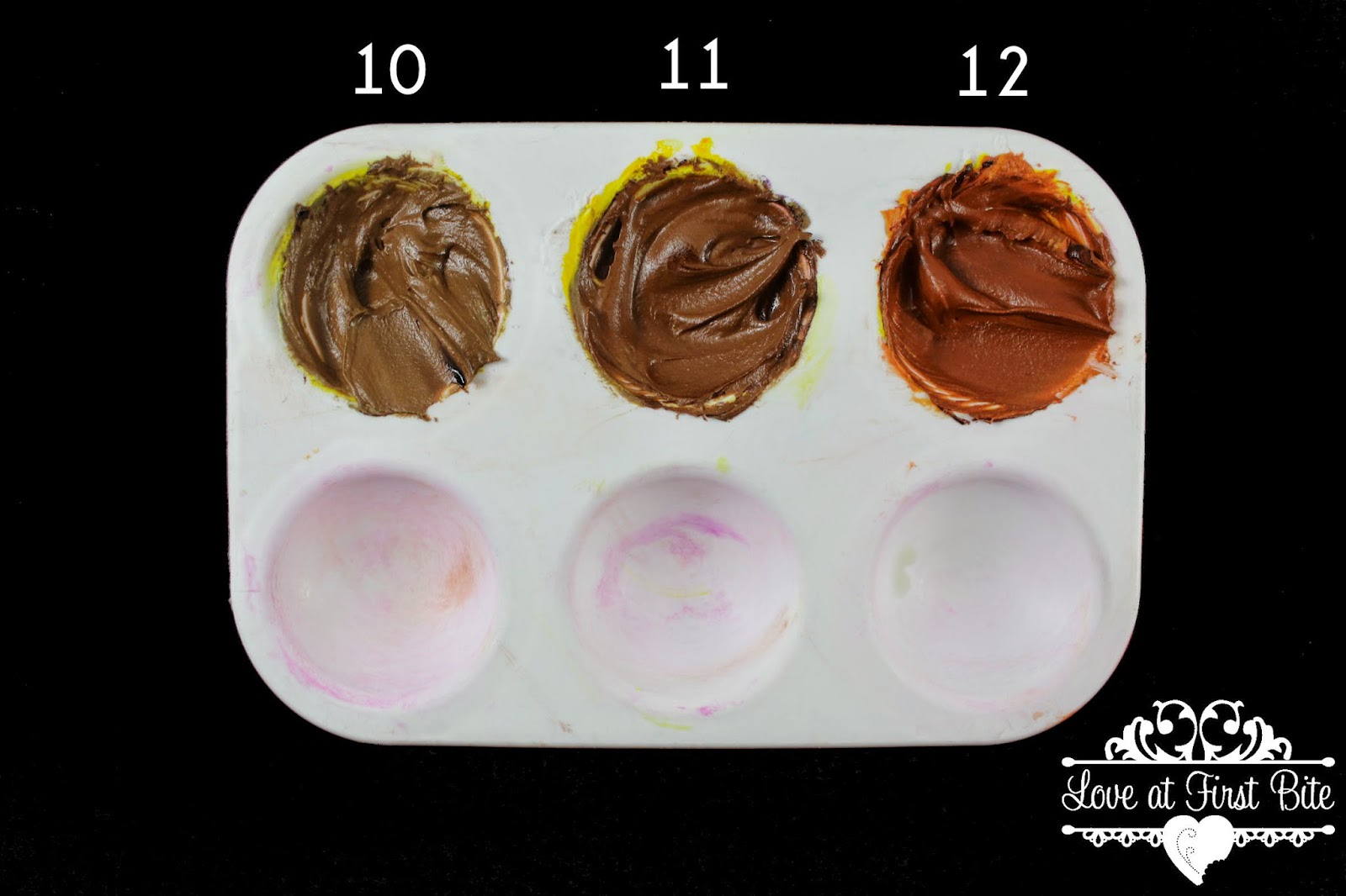 Cookies and Color: Grays and Browns - Mixing Muddy Colors . . . On Purpose