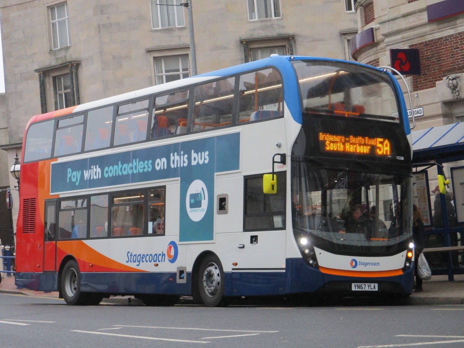 Lous bus pictures: February 2018