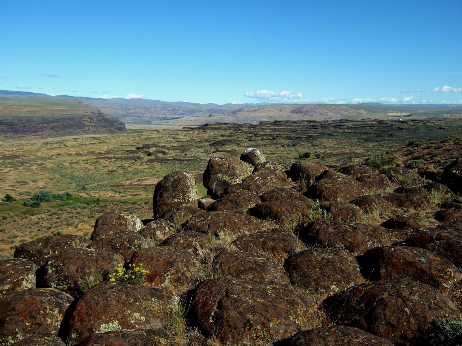 Reading the Washington Landscape: Spectacular Spheroidal Weathering ...