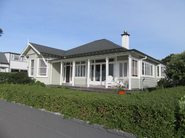 A Wandering Widow - Solo Travel: Architecture - The Iconic New Zealand ...