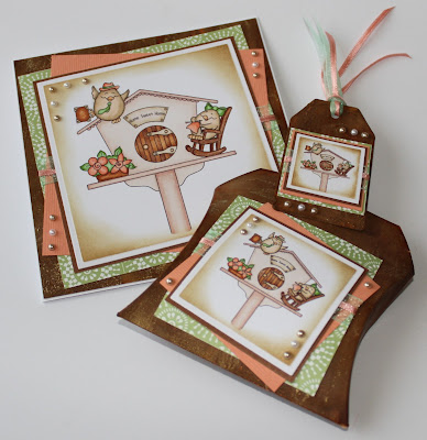 Crafty Cardmakers: Challenge 89 Tag/Card + Matching Gift Wrap, Bag or Box