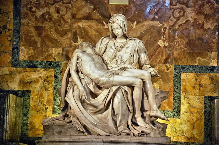 Rome Walks with Tatiana: Michelangelo's Pieta