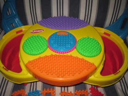 JuaiMurah: Playskool Clippo Creativity Table Set