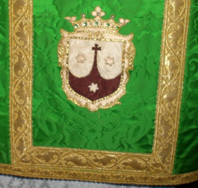 Examples of the Traditional Art of Heraldry on Vestments ~ Liturgical ...