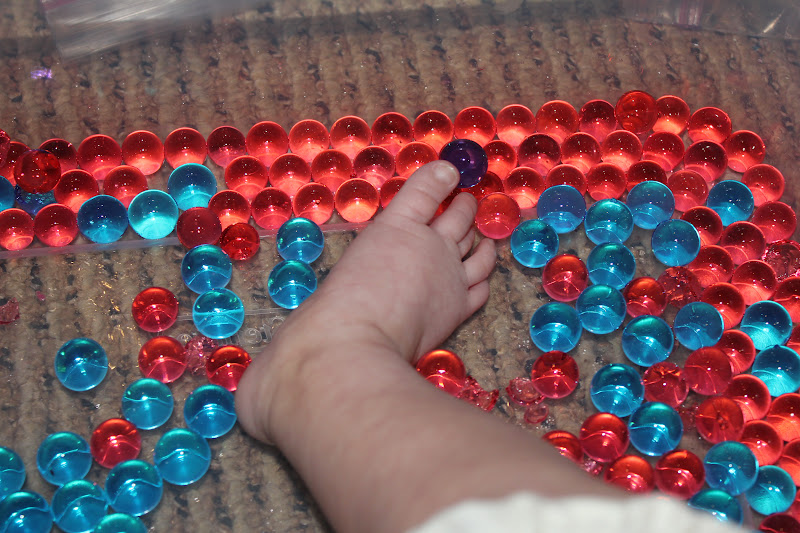 Play At Home Mom LLC: Infant Sensory Play - Touch