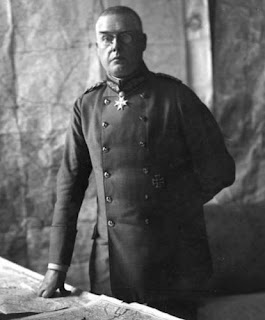 Roads to the Great War: High-Stakes Poker: The End Game on the Eastern ...