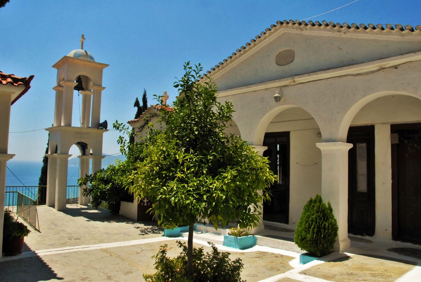Greek Orthodox Religious Tourism: Ιερά Μονή Παναγίας Σπηλιανής, Σάμος.