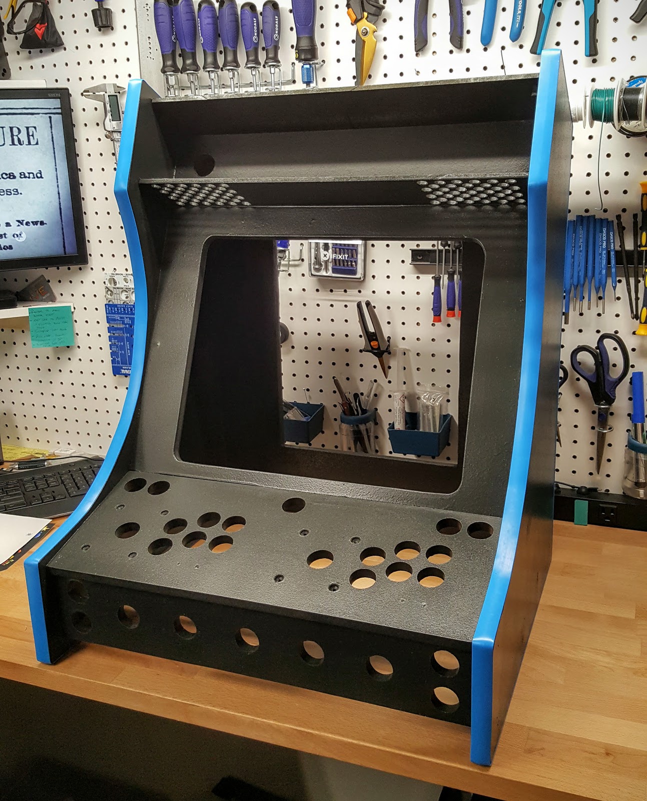 Mr. Armageddon Builds (Project Log): TableTop Arcade - Assembly ...