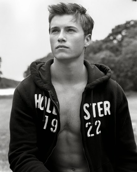 VJBrendan.com: Yes Please... Jake Cassar