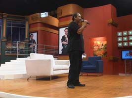 Mengenal Profesi : Floor Director | Debrian Ruhut Blog