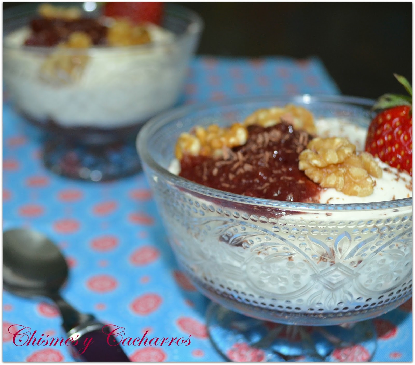 Postre Fácil de Nata con Nueces - Chismes y Cacharros