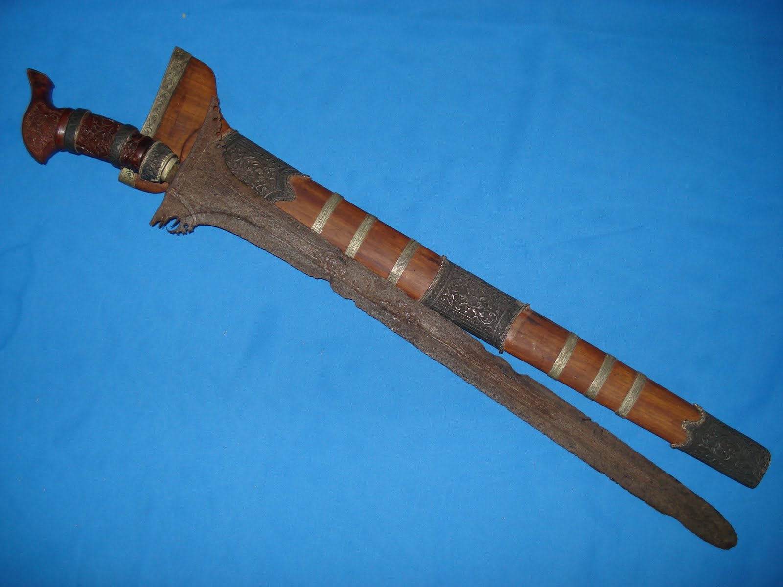 .: Keris Sundang Bertatah Perak Untuk Dijual