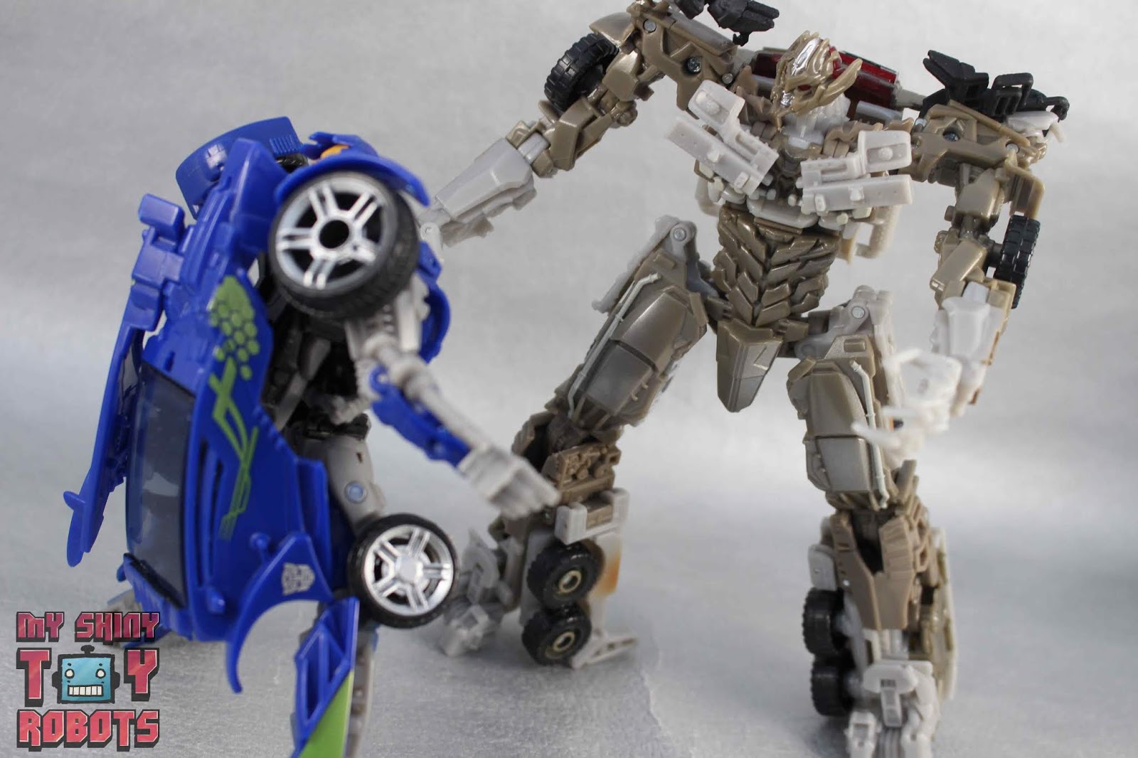 My Shiny Toy Robots: Toybox REVIEW: Transformers: The Ride 3D Deluxe ...
