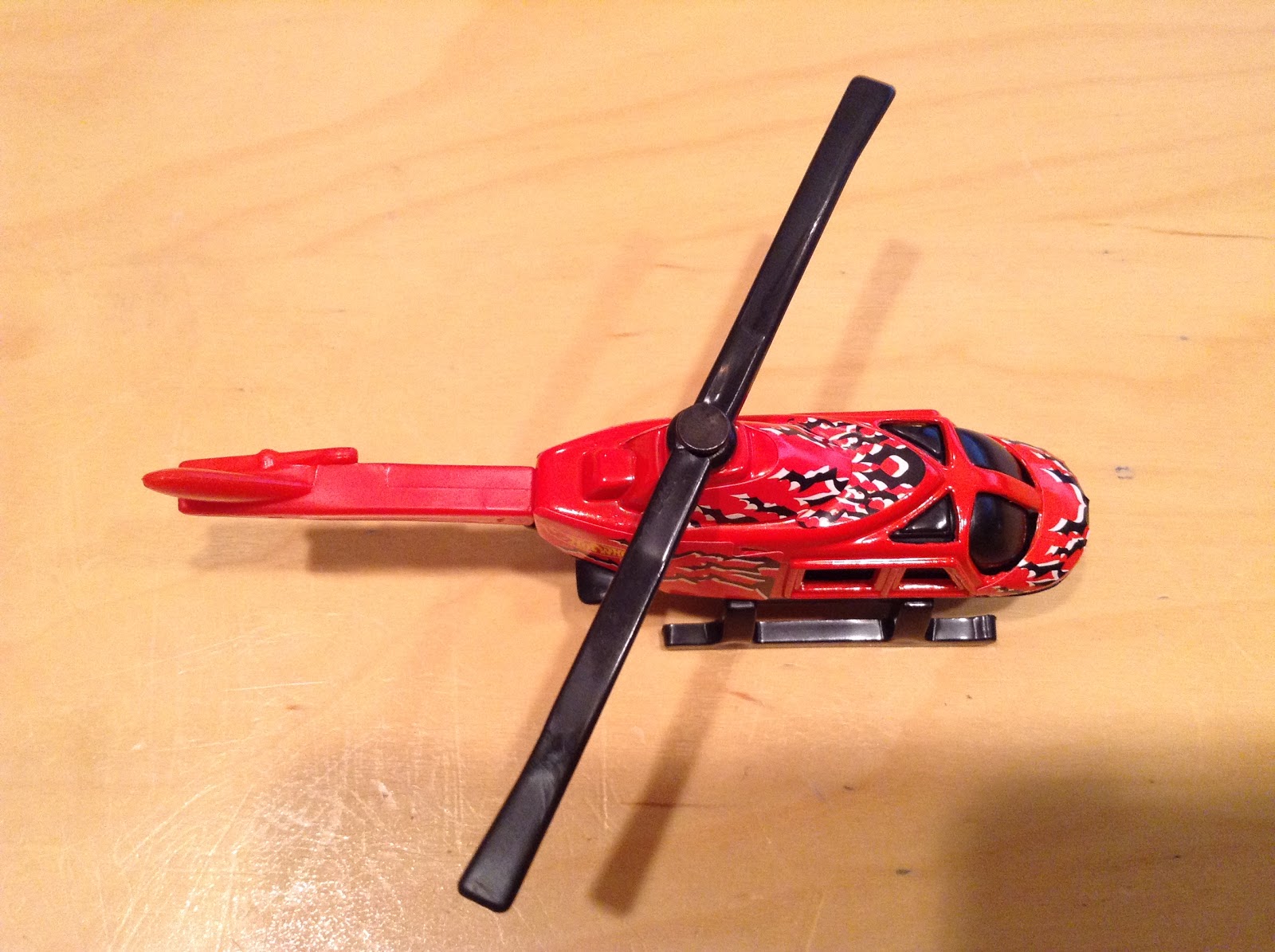 JULIAN'S HOT WHEELS BLOG: Helicopter (2000 McDonald's Happy Meal Toy #13)
