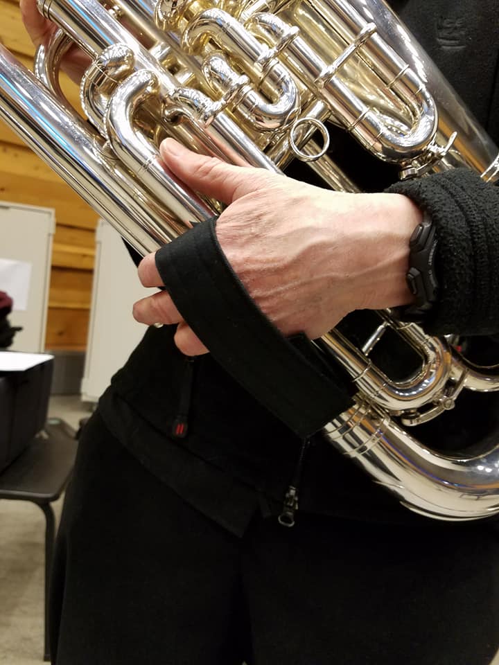 The Comfy Horn Strap: Comfy Horn Strap Pics