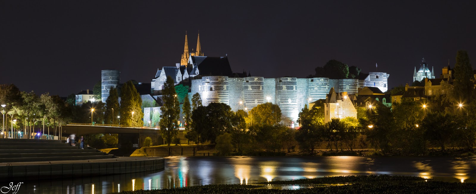 Angers : cliché de nuit - Ma belle région des Pays de la Loire