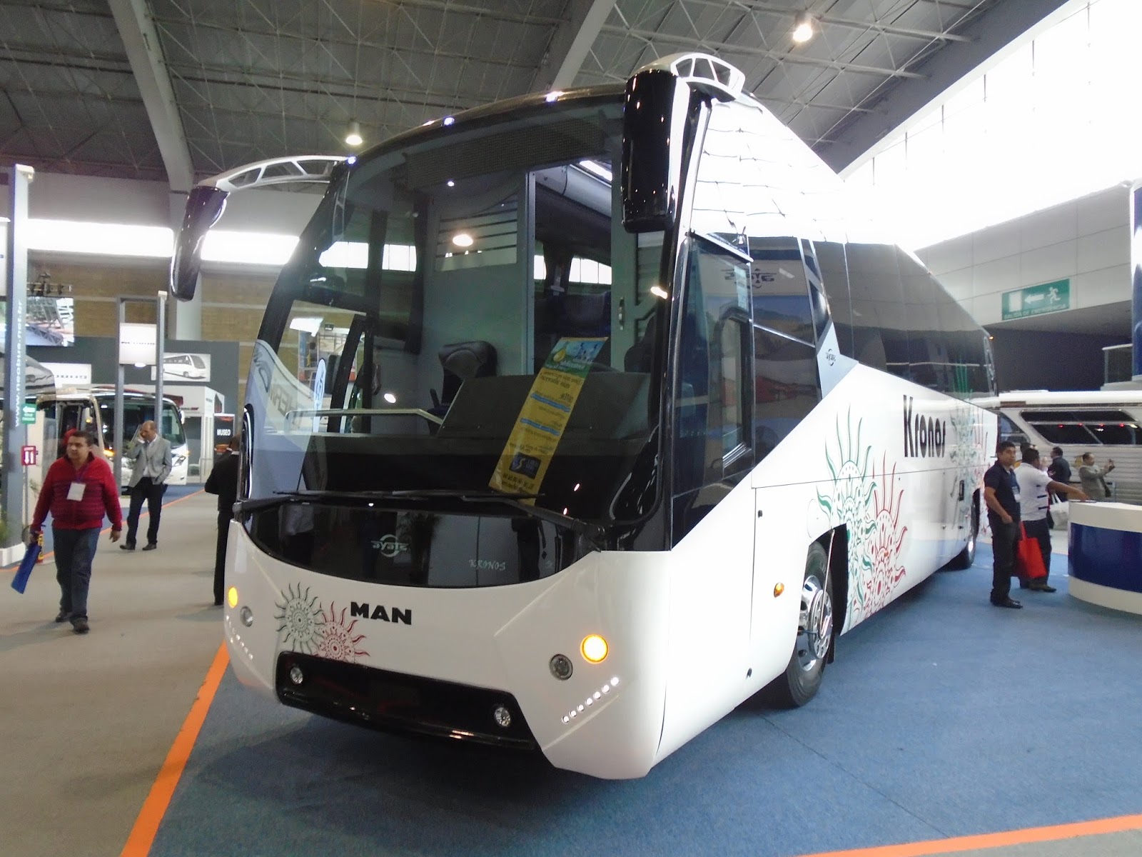 AYCAMX - Autobuses y Camiones México : Expo Foro 2016 1. Carrocerias AYATS