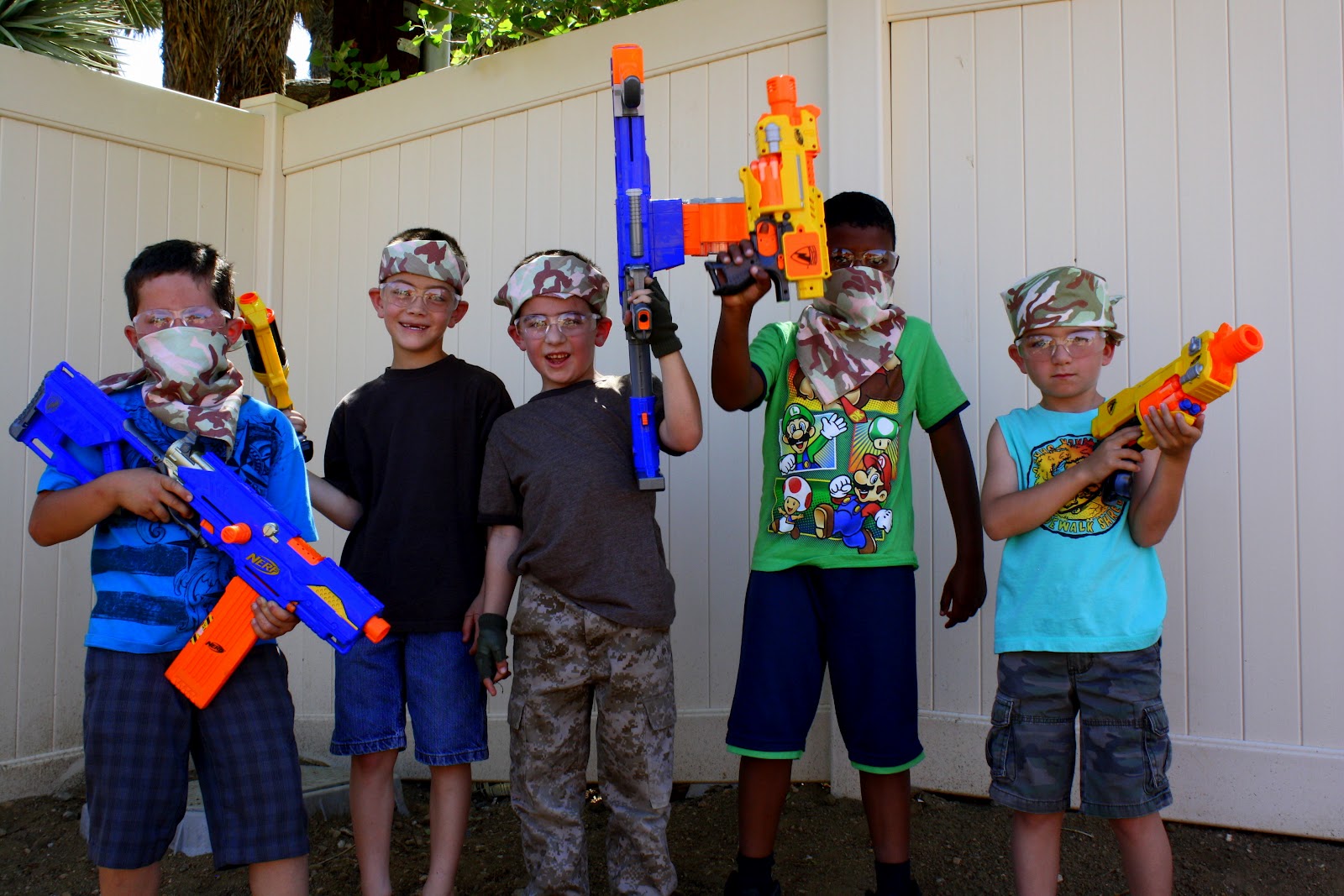 Staying in touch with the Funny Noses: Nerf Wars birthday party: The ...