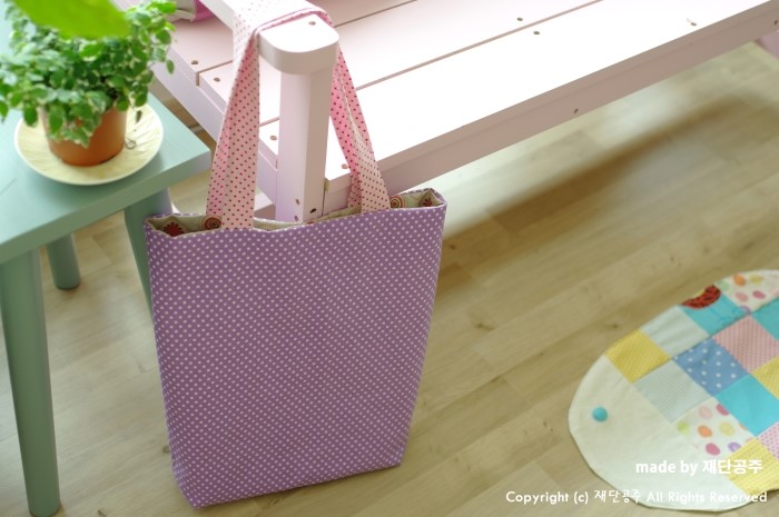 Simple Tote Bag ~ Free-Tutorial.net