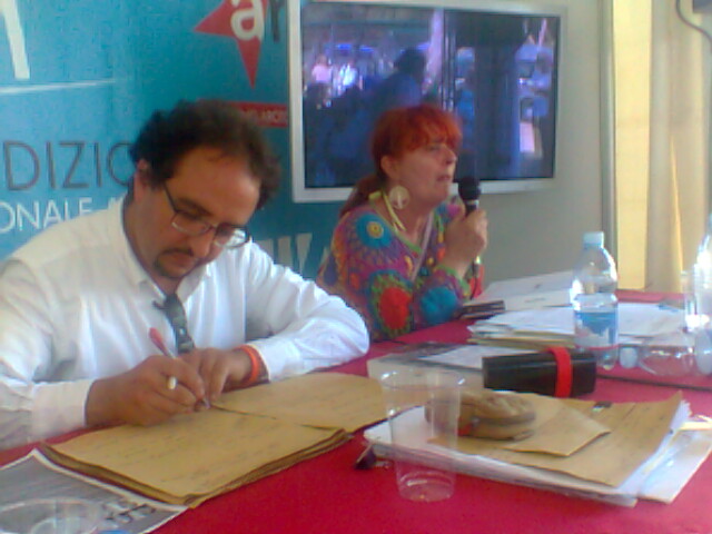 Nazione Rom: Rom di Seravezza - Lucca - NON SOLO SASSI. MOLOTOV ...