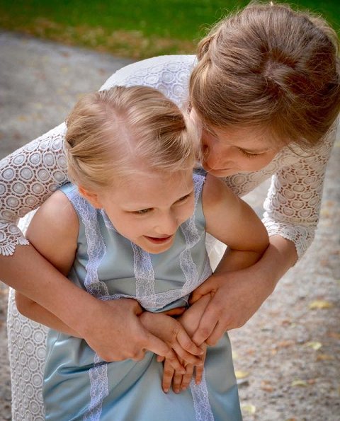Royal Family Around the World: Princess Eleanore of Belgium performed a ...