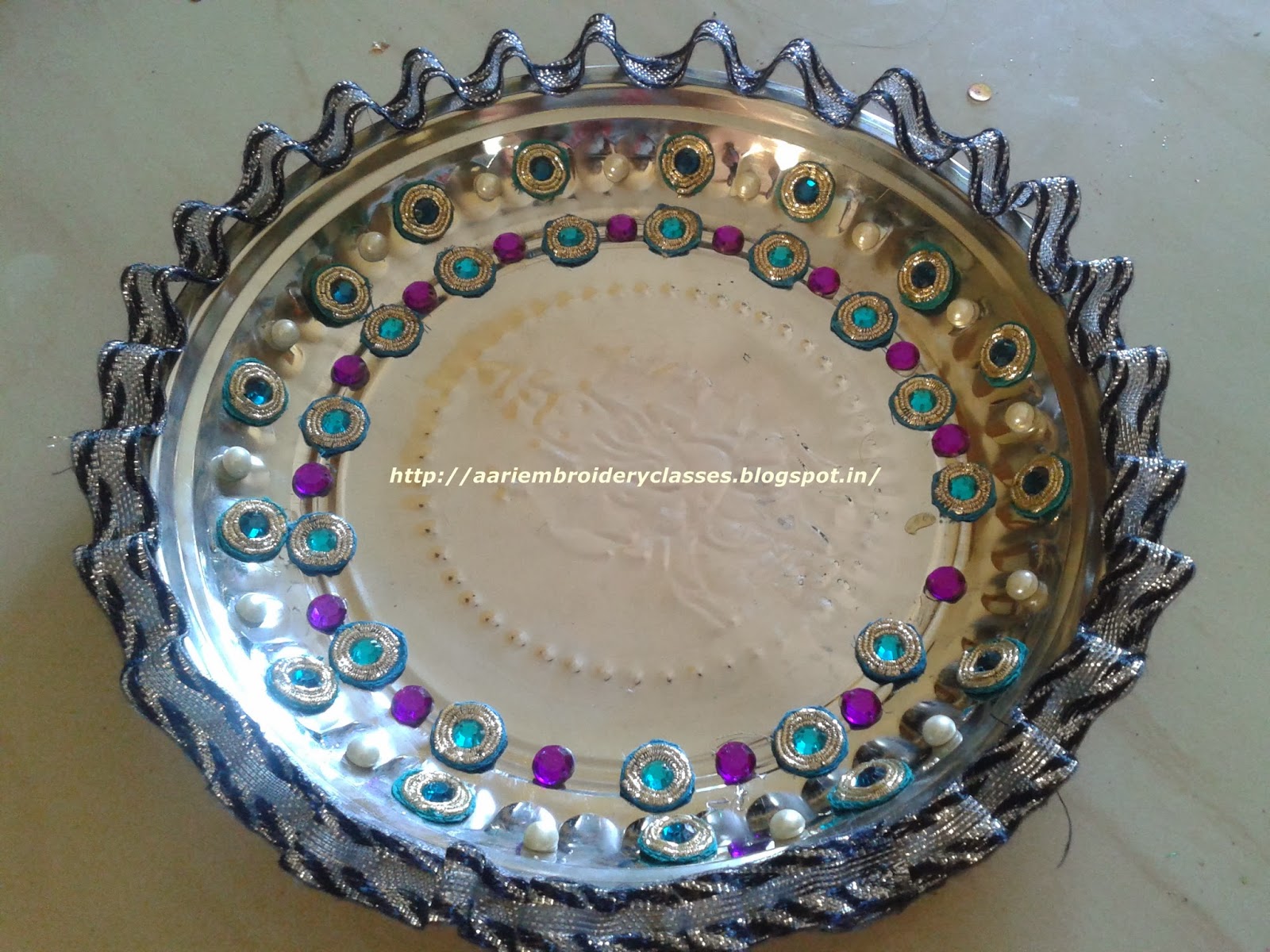 MARI AARI CREATIONS & MARI FASHION BOUTIQUE : WEDDING AARATHI PLATES