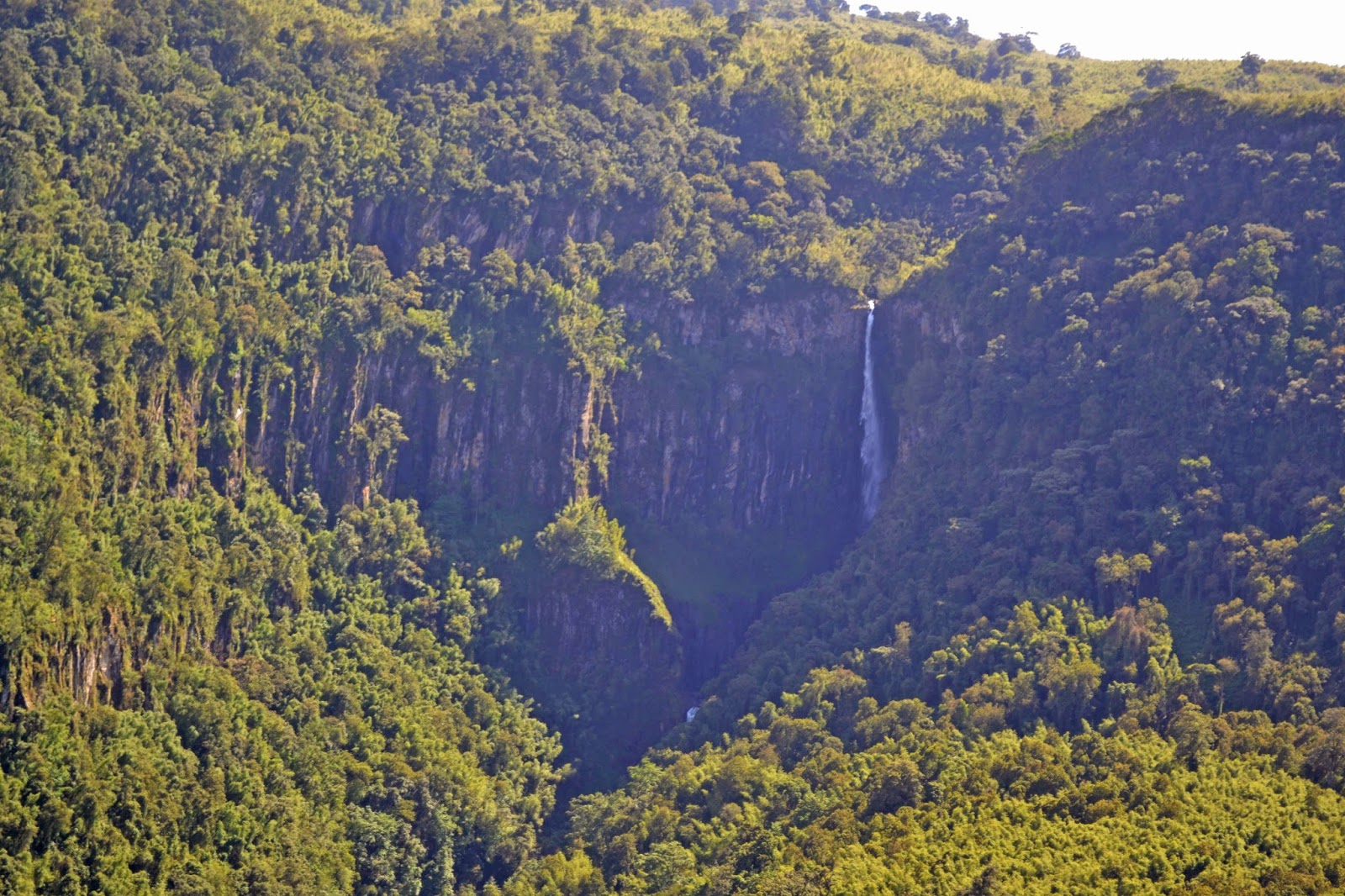 It's Wamũyũ.: Karuru Falls - Aberdare National Park (07-02-2015)