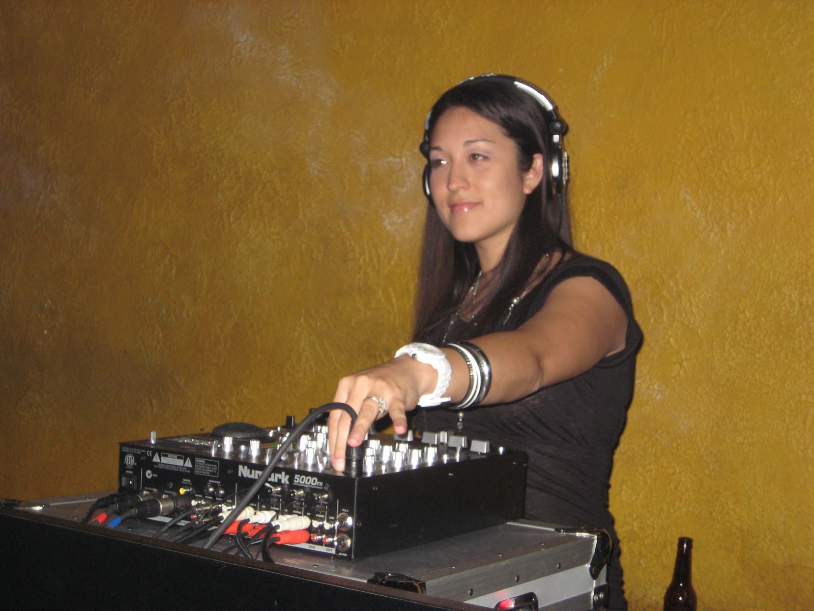 Save Pleasure Island Blog: My Favorite Female DJ's: What's New?