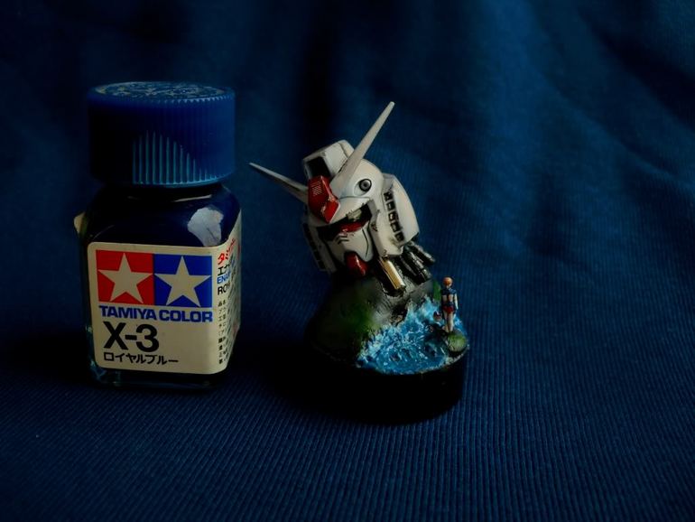 HY2M Gundam Head Mini-Diorama Build