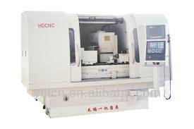 TEKNOLOGI PEMESINAN LOGAM: JENIS-JENIS MESIN PENCANAI CNC