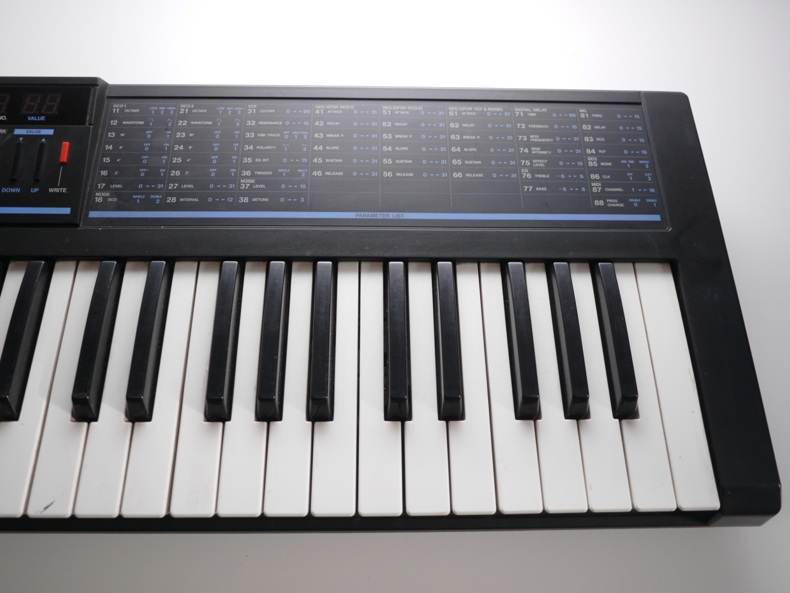 MATRIXSYNTH: KORG Poly-800 II mk2 SN 000484