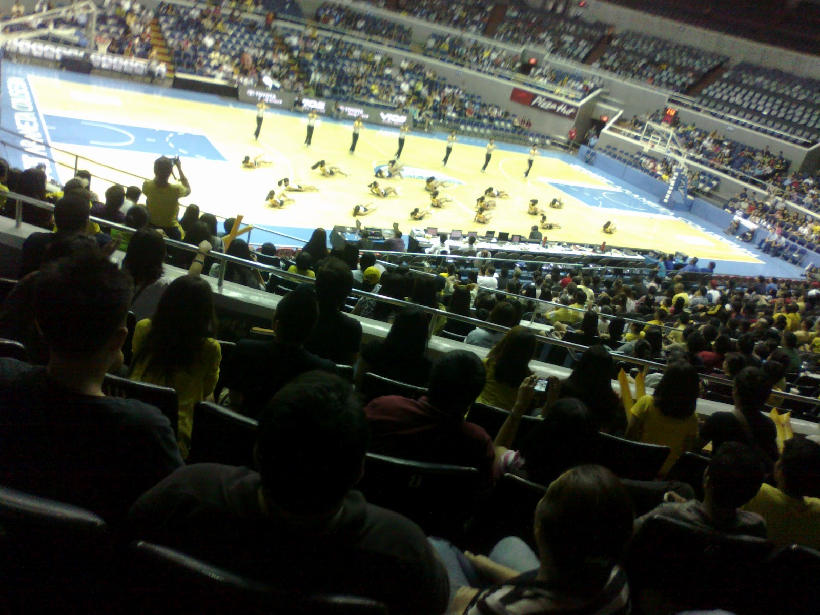 Let's talk about --->: Go Uste!