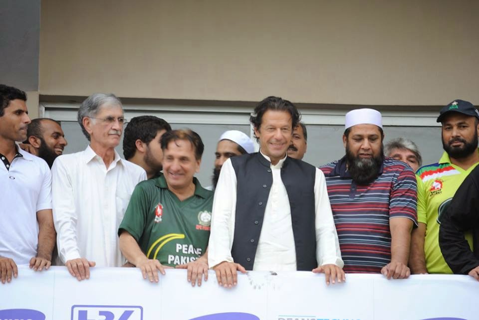 Imran Khan with Inzamam Pics - Fb Cover - Facebook Cover Photos, FB ...