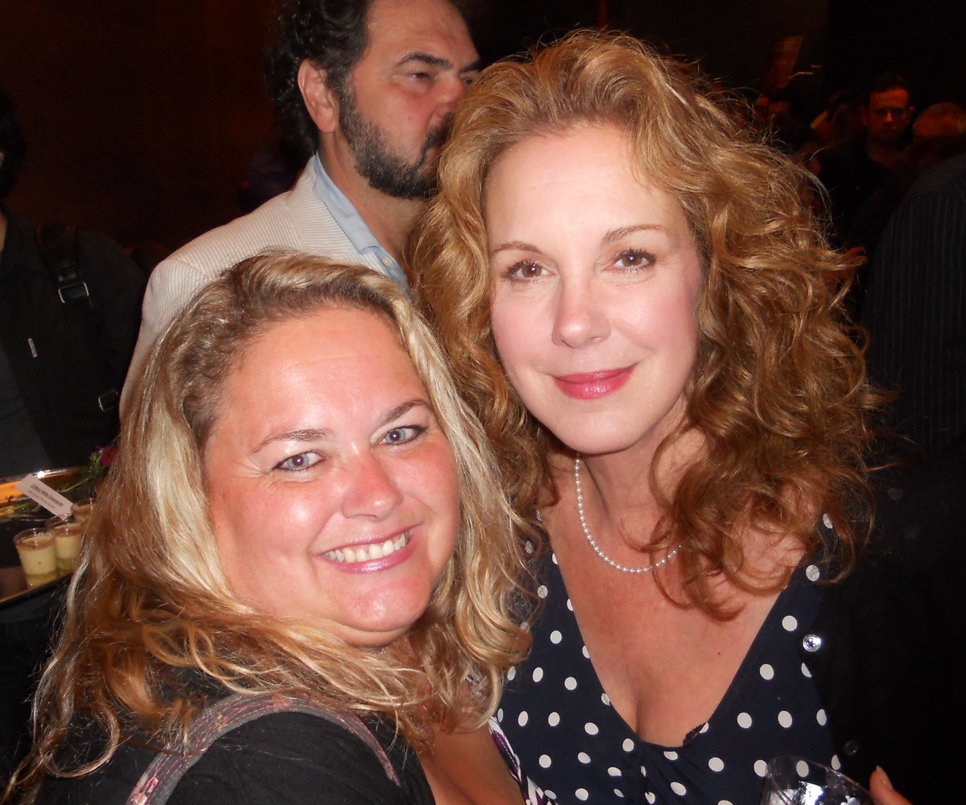 Thinking Pink: Pinky's Fandance - Elizabeth Perkins