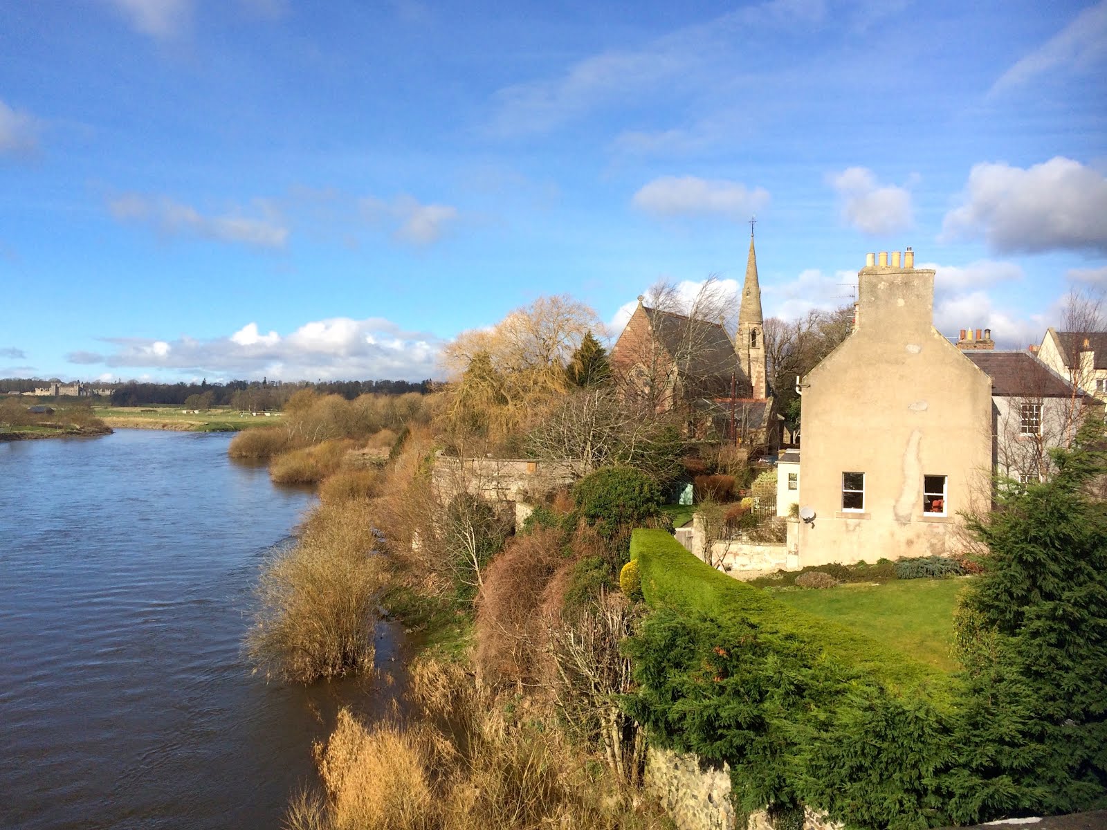Days out in the Borders : Kelso