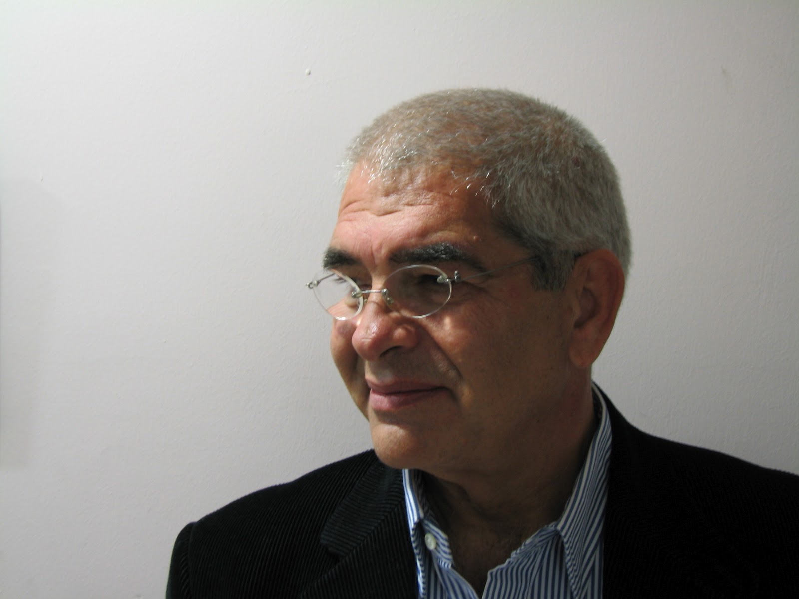 ΟΙ ΛΟΓΟΤΕΧΝΕΣ ΓΙΑ ΤΗ ΘΕΣΣΑΛΟΝΙΚΗ: ΒΑΣΙΛΗΣ ΚΩΝΣΤΑΝΤΙΝΟΥ