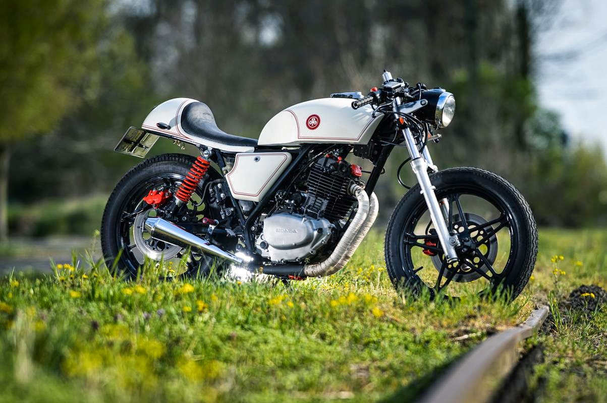 Honda FT 500 Ascot - RocketGarage - Cafe Racer Magazine