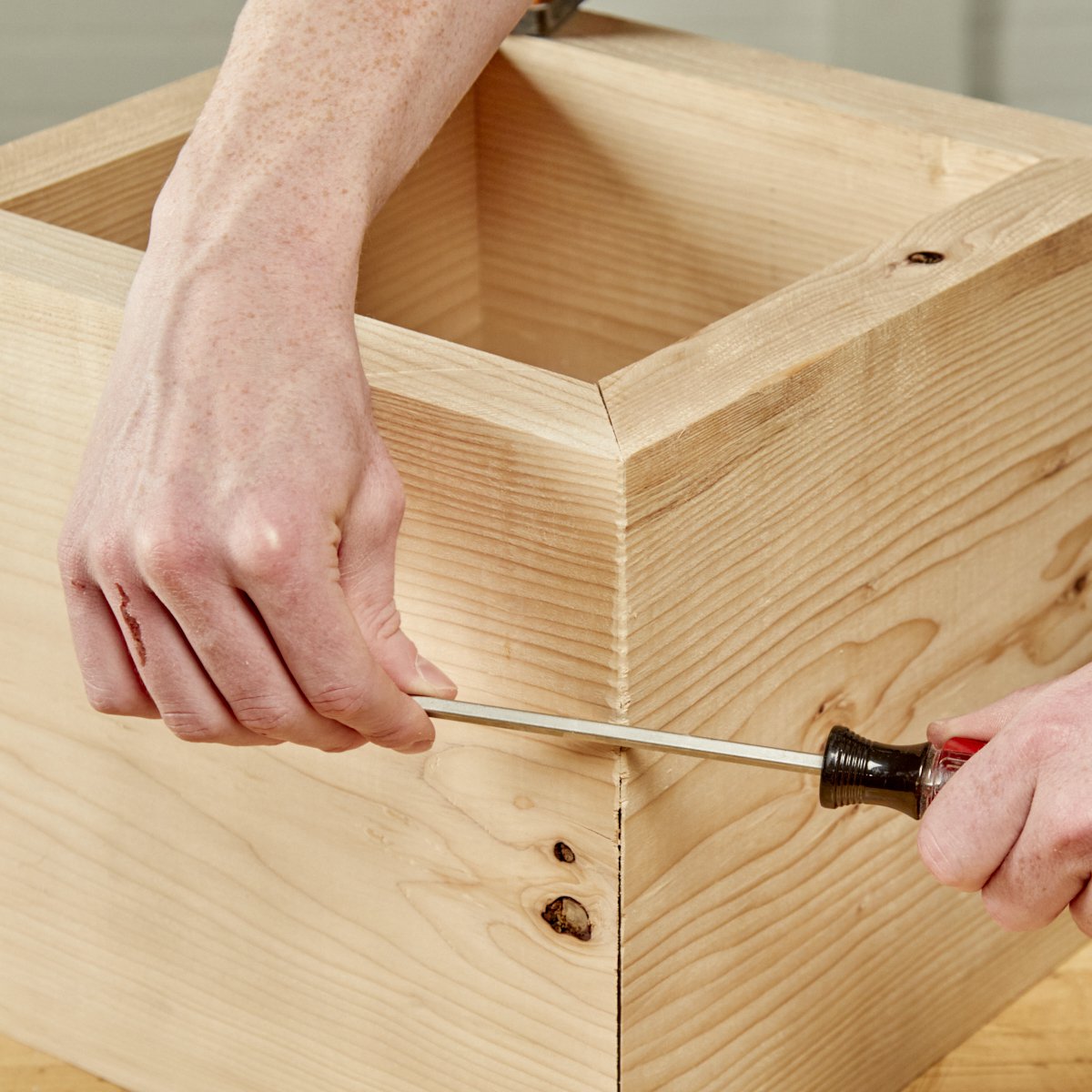 Ah! E se falando em madeira...: Dicas: 34 clever woodworking handy hints