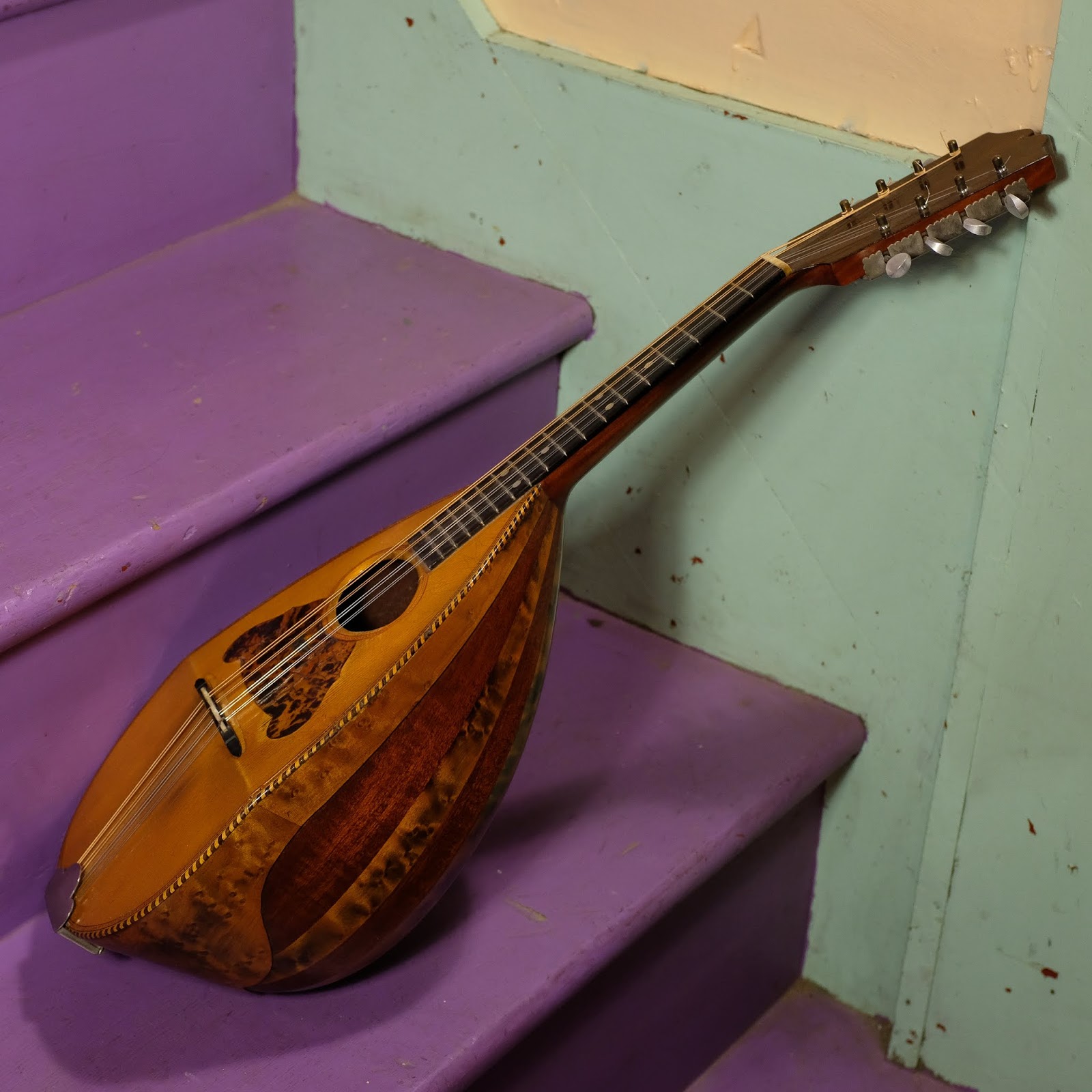 1890s Weymann Bowlback Mandolin