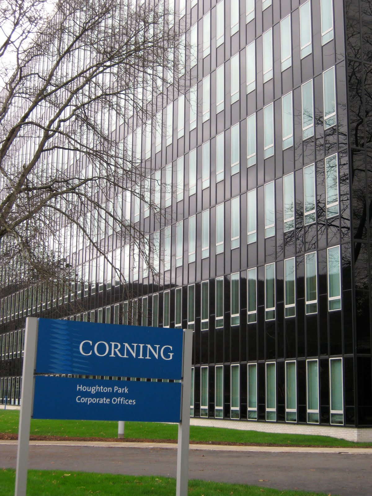 Corning NY Step by Step: A Walk On The Northside